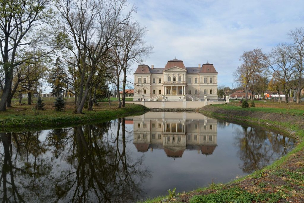 Bánffy Castle from Răscruci, Bonțida commune - Cluj Tourism